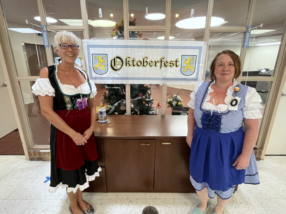 Oktoberfest comes to Haven Place | News, Sports, Jobs - The Express